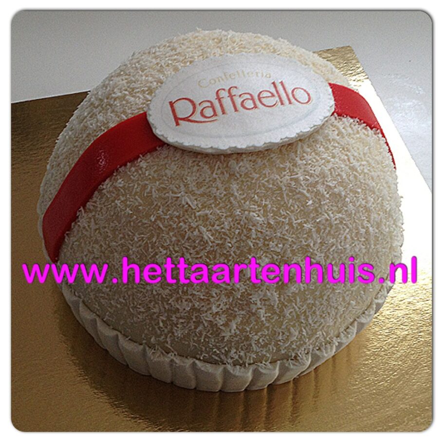 3D Ferrero Raffaello taart - Het Taartenhuis