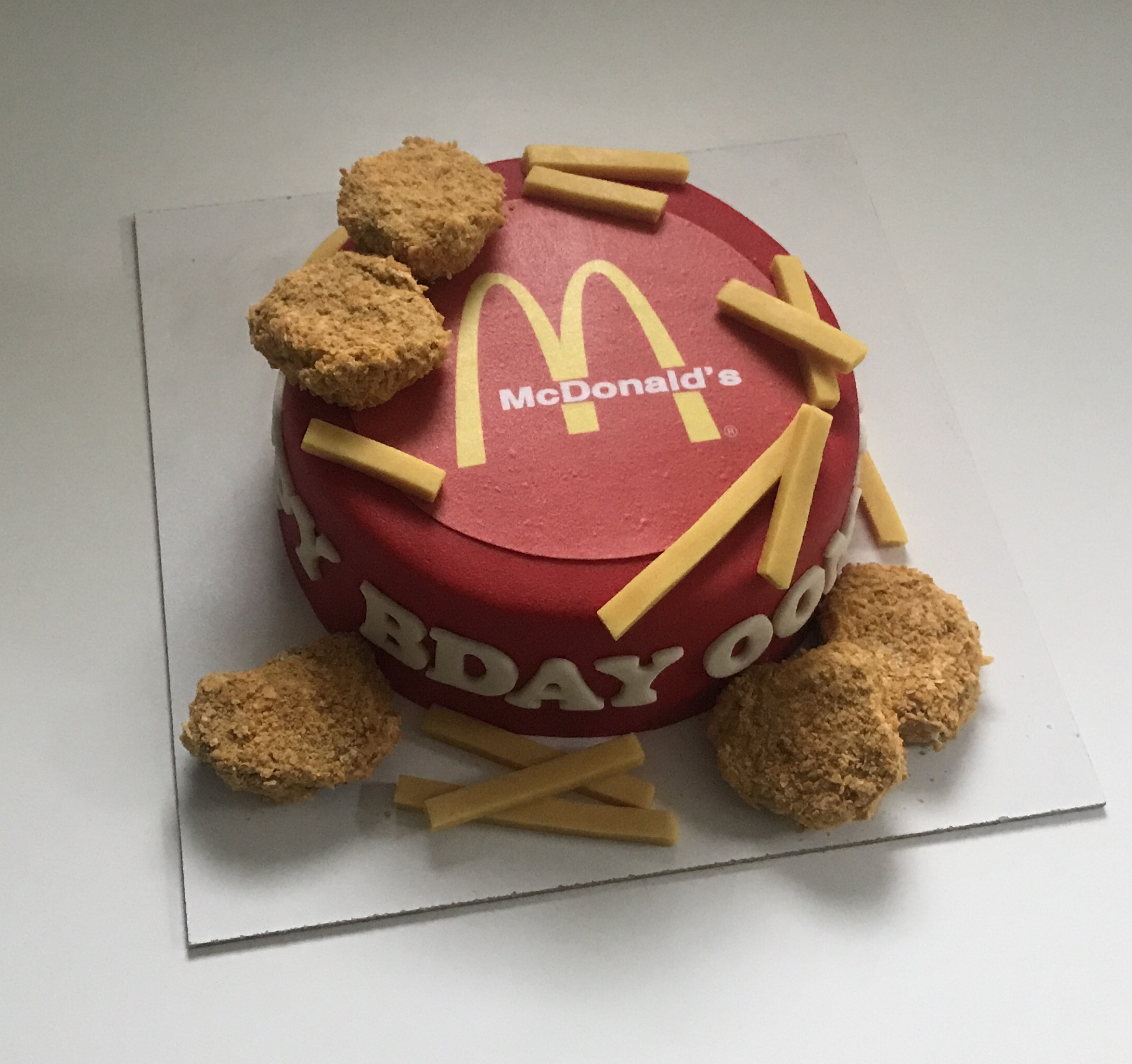 McDonalds taart HUGO - Het Taartenhuis