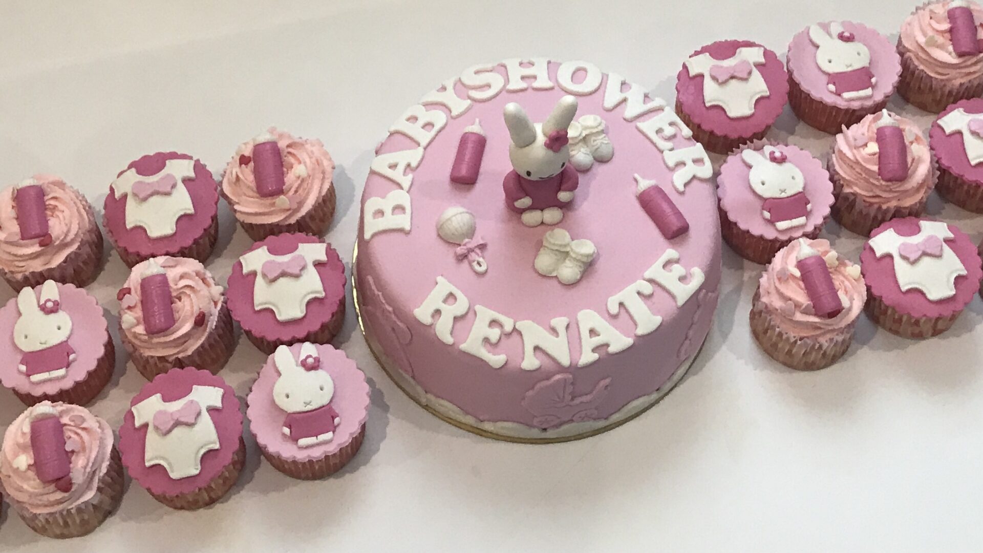 Nijntje cupcakes | Het Taartenhuis