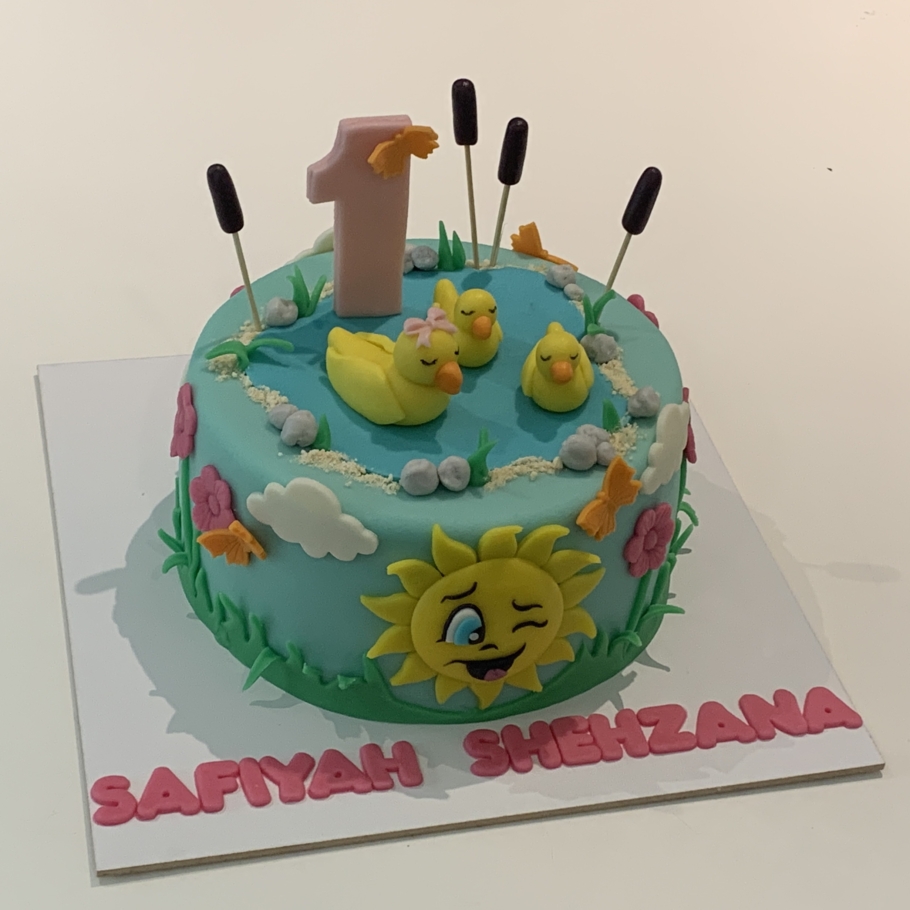 Eendjes taart SAFIYAH - Het Taartenhuis