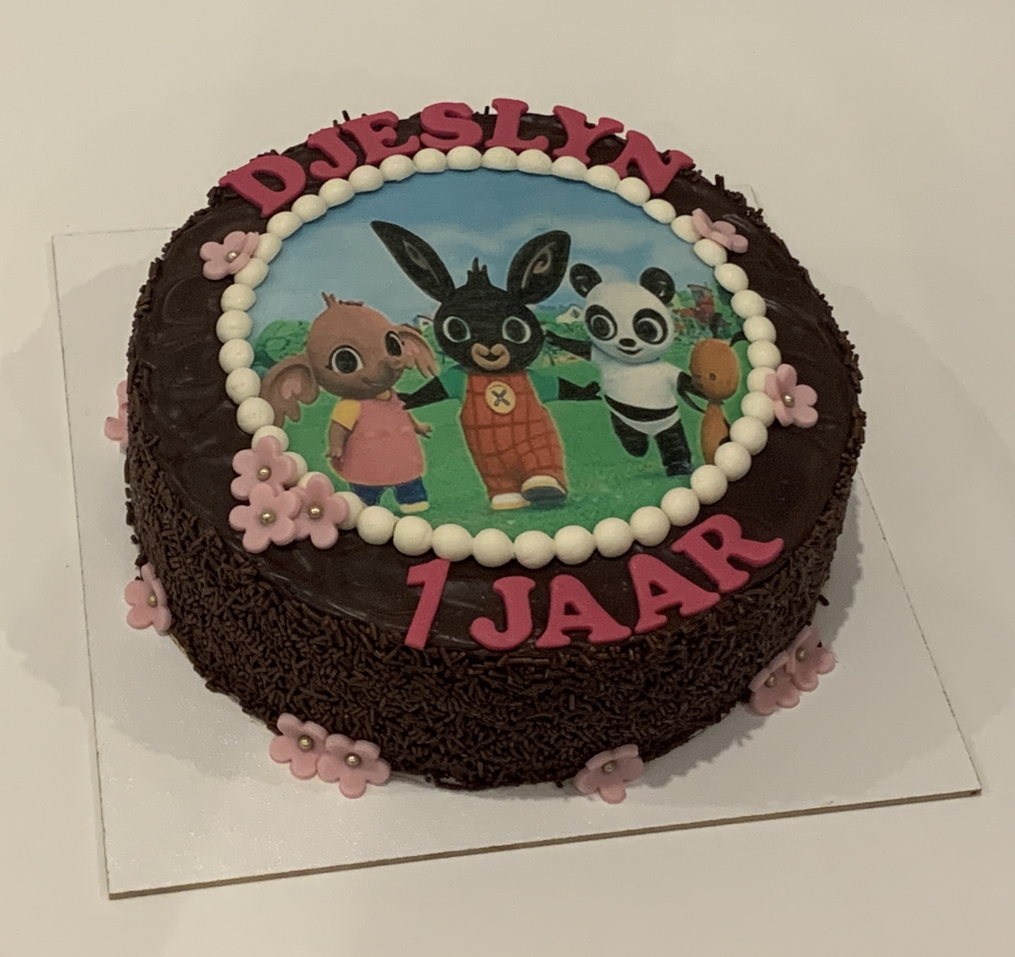 Chocolade Bing taart DJESLYN - Het Taartenhuis