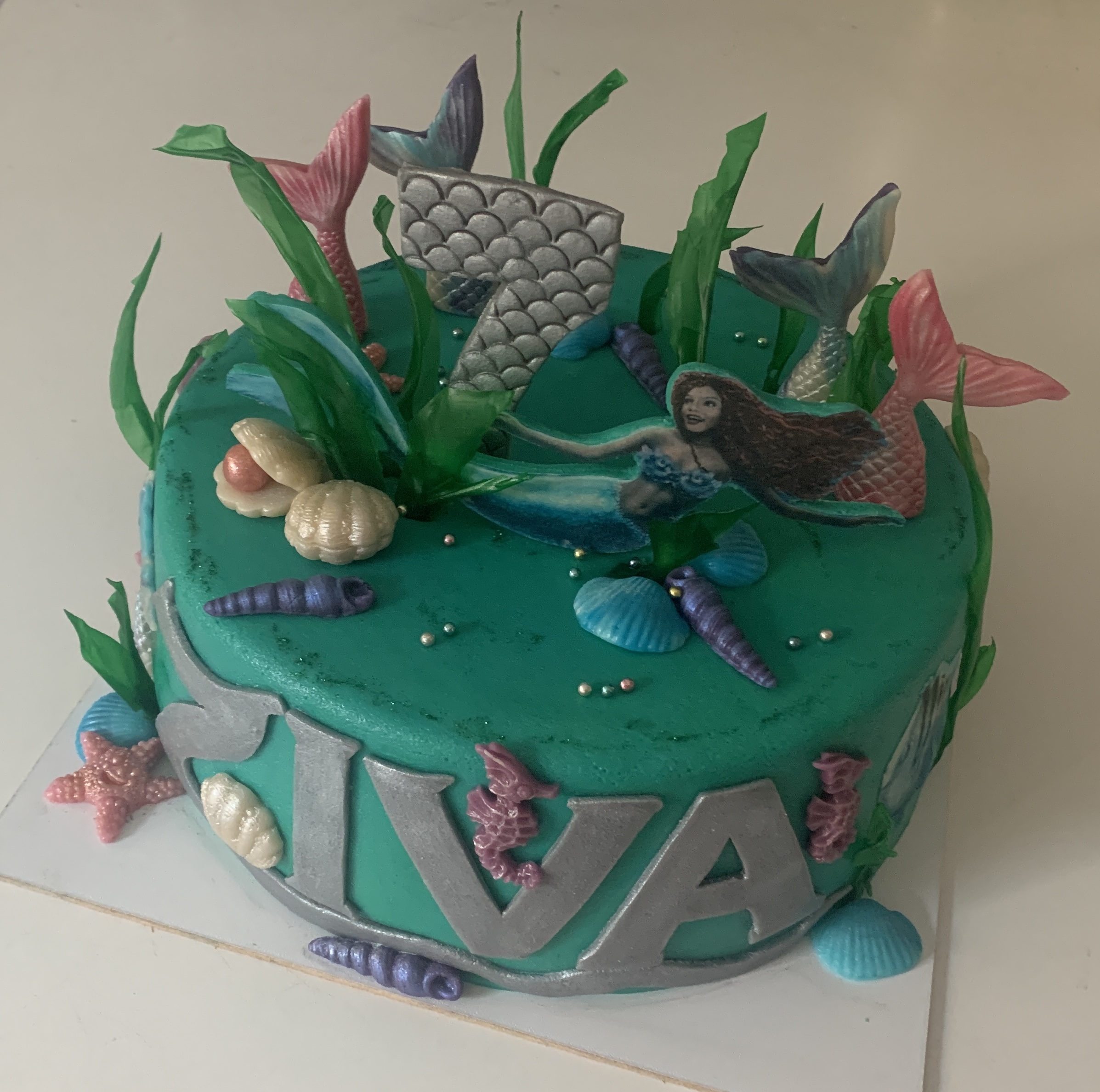Kleine zeemeermin taart ZIVA - Het Taartenhuis