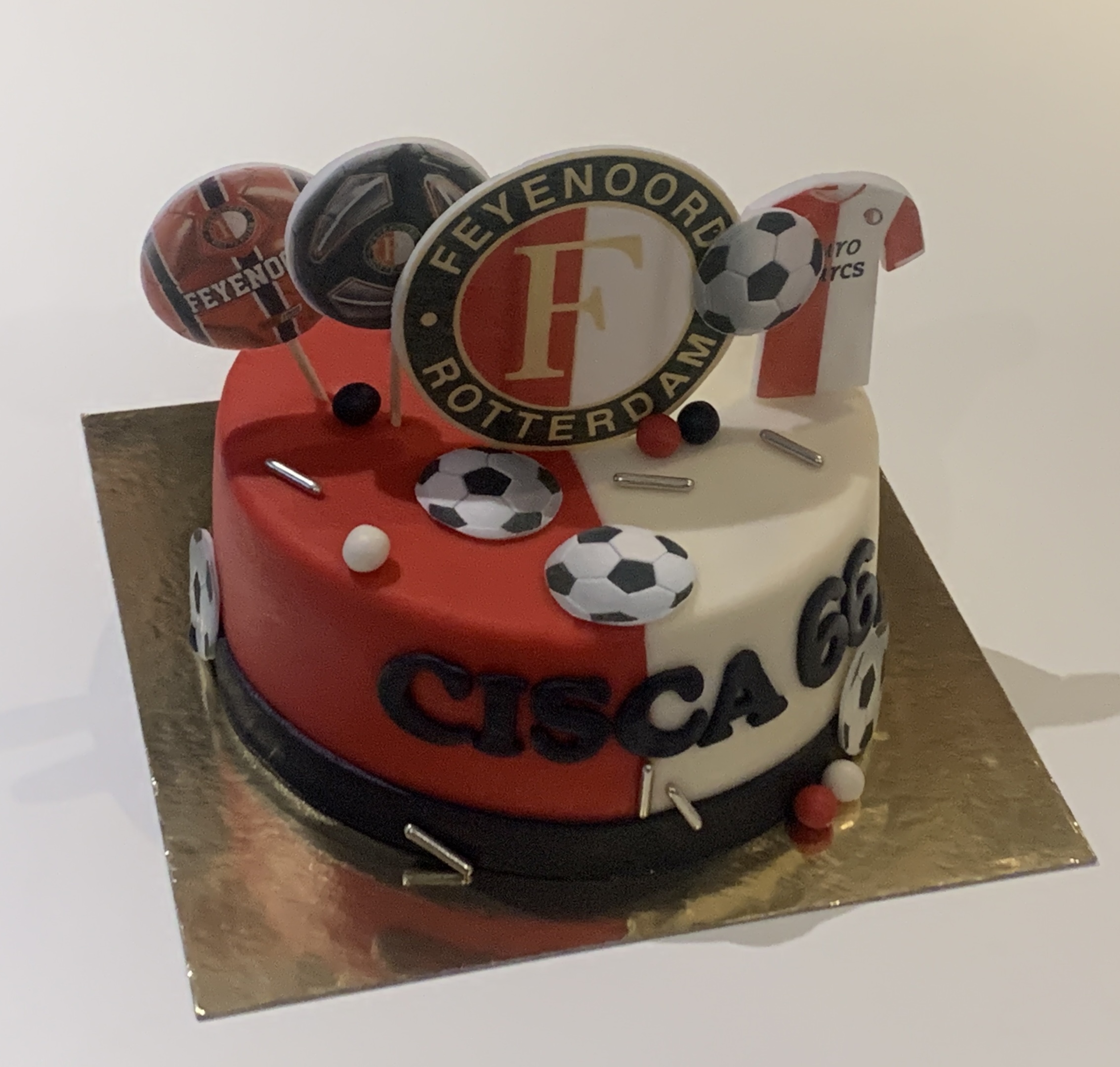 Feyenoord taart CISCA - Het Taartenhuis