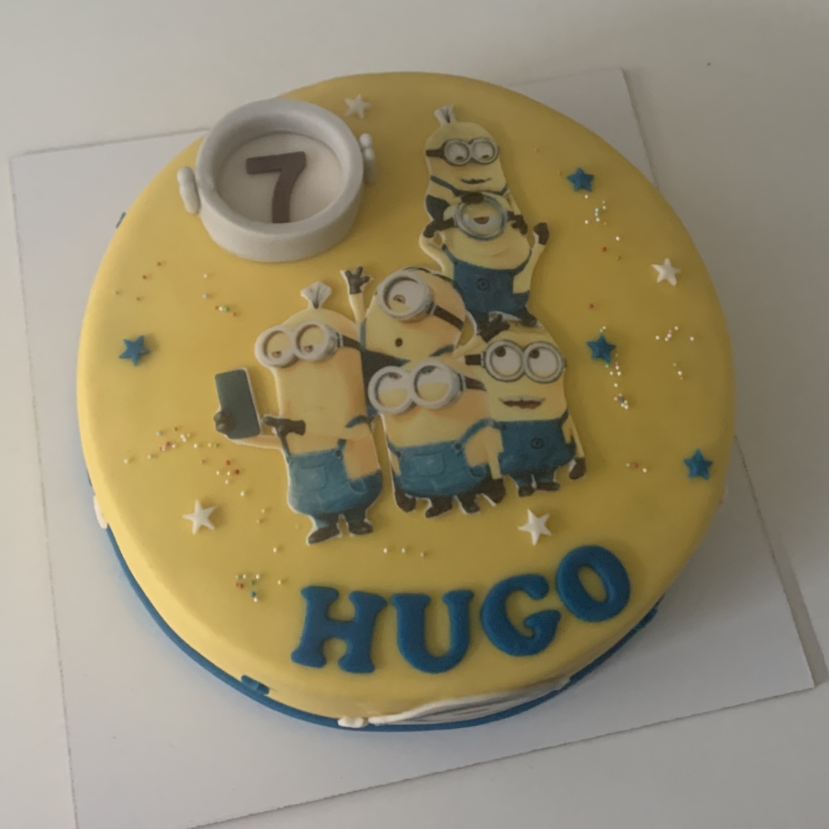 Minions taart HUGO - Het Taartenhuis
