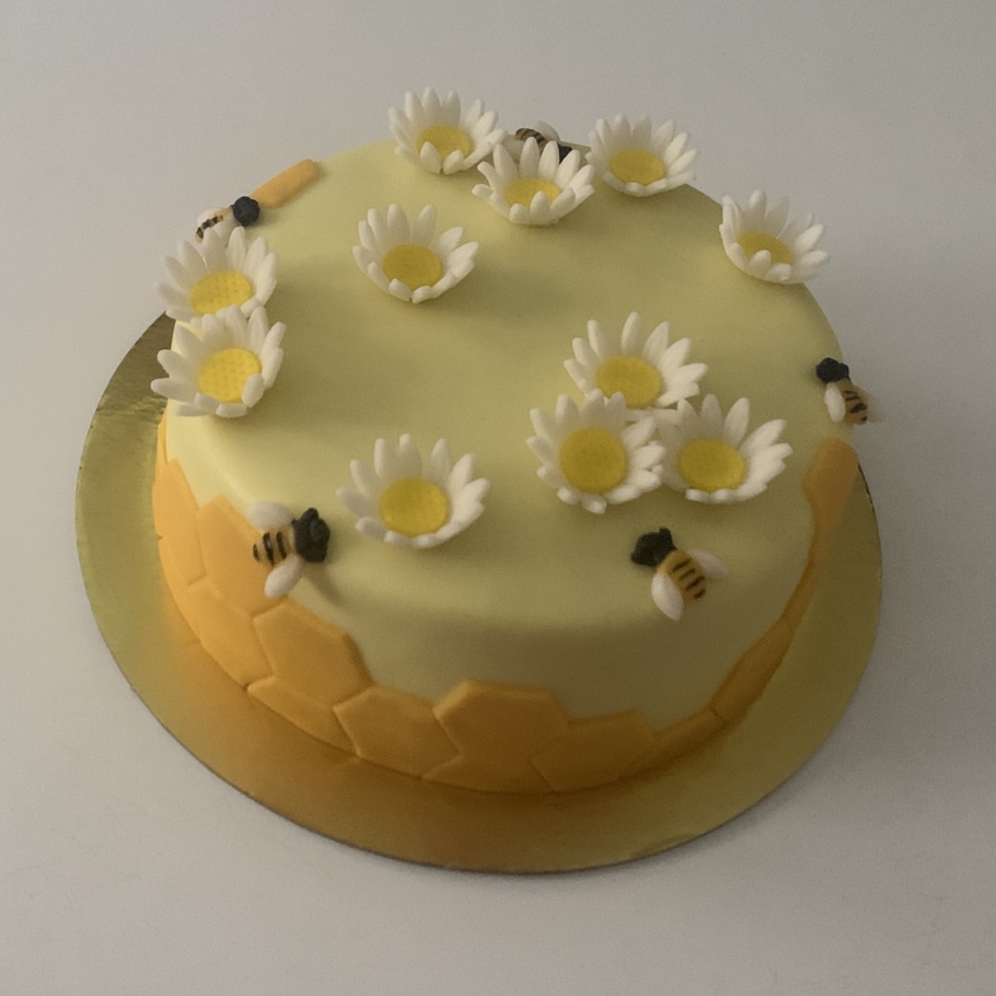 Bijtjes en madeliefjes taart - Het Taartenhuis