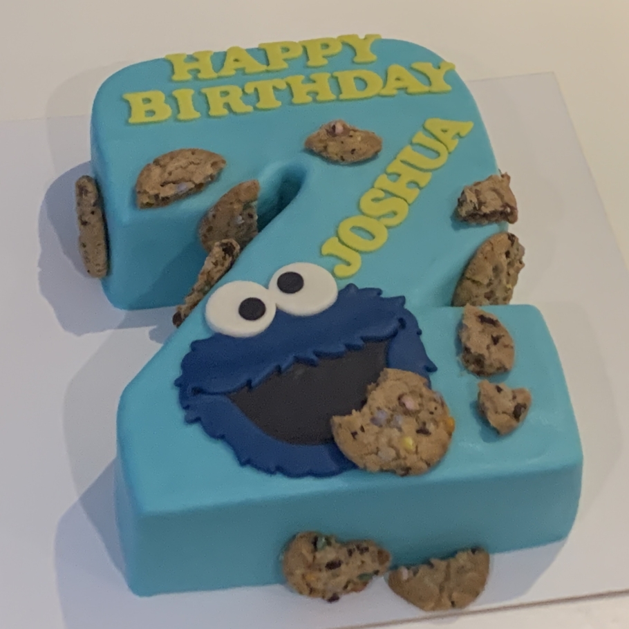 Cijfer taart Koekiemonster JOSHUA - Het Taartenhuis